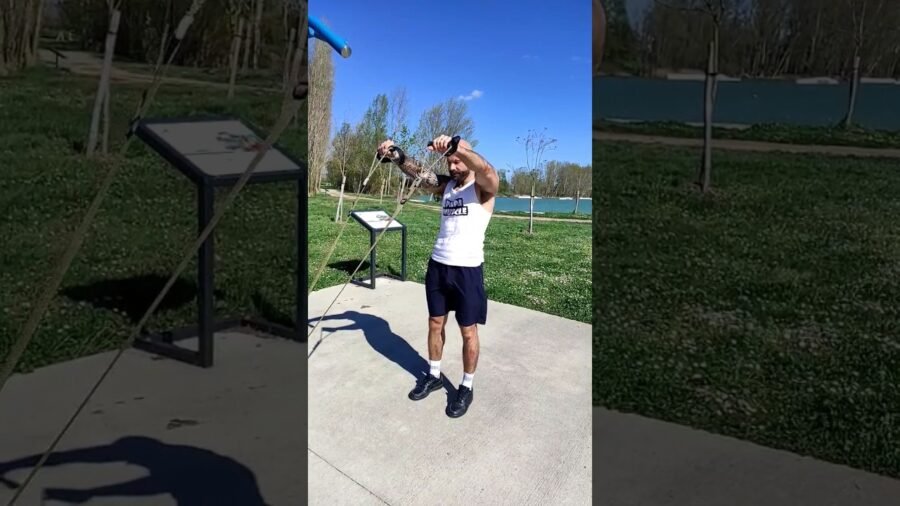 11 meilleurs exercices épaules avant avec TRX [VIDÉO] | Papa Muscle
