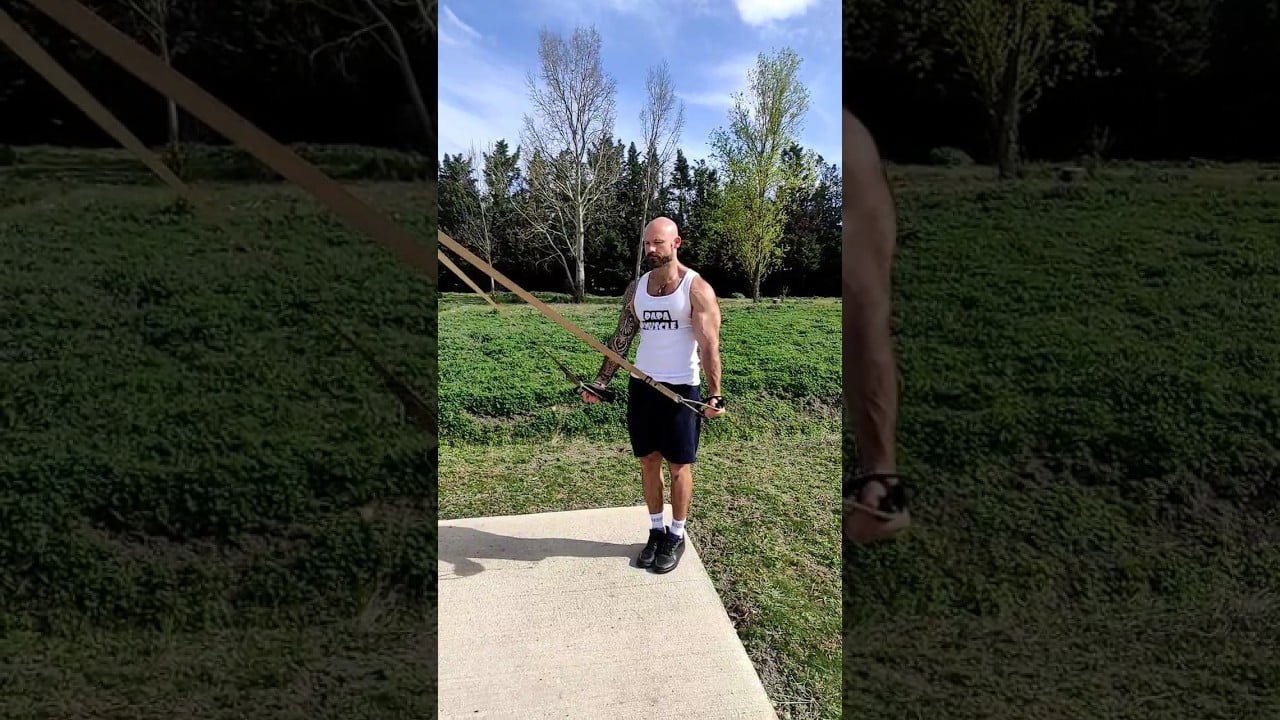 Extension triceps TRX haut supination [VIDÉO] | Papa Muscle