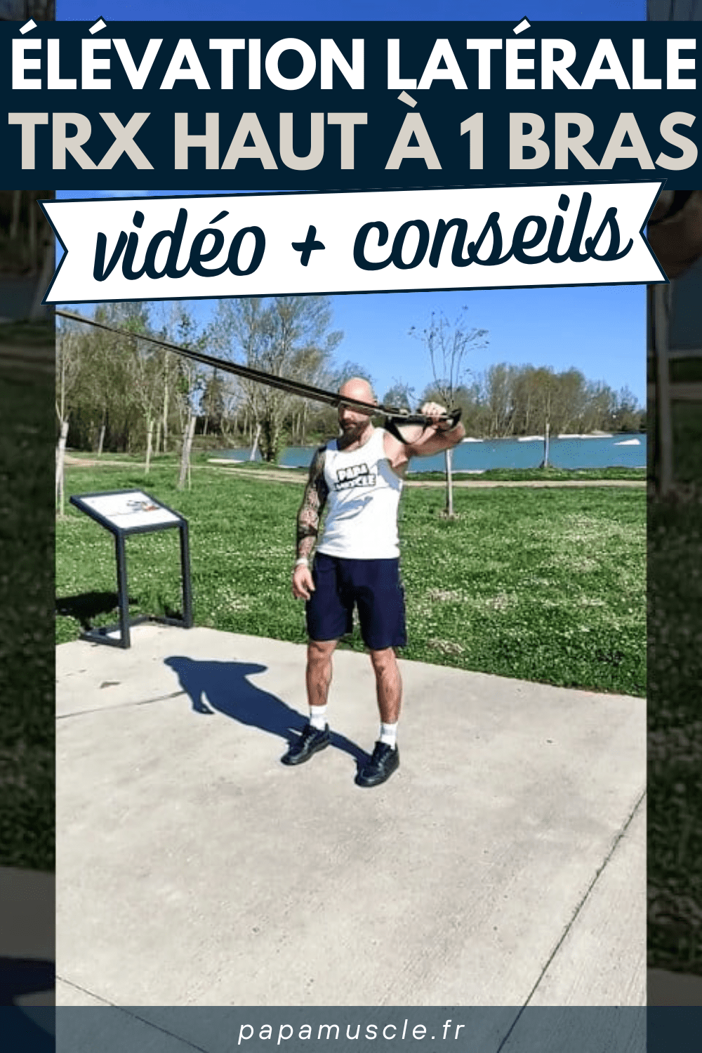 Élévation latérale TRX haut à un bras [VIDÉO] | Papa Muscle
